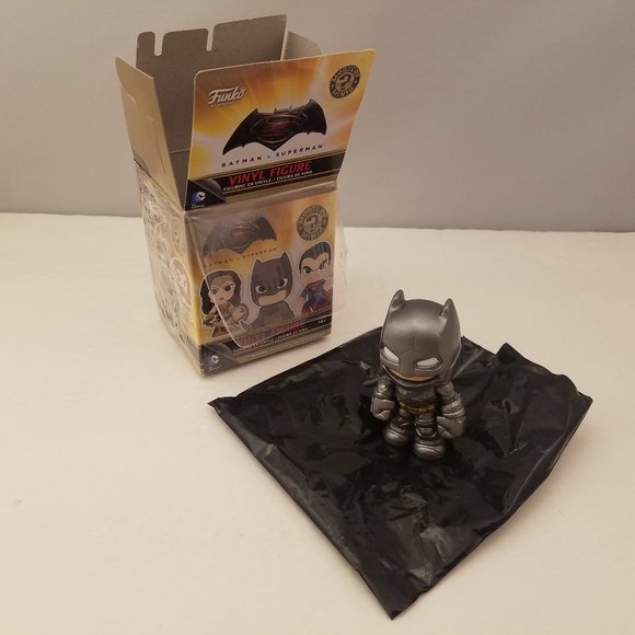 Funko | Toys | Funko Mystery Minis Dc Comics Batman V Superman Armored ...